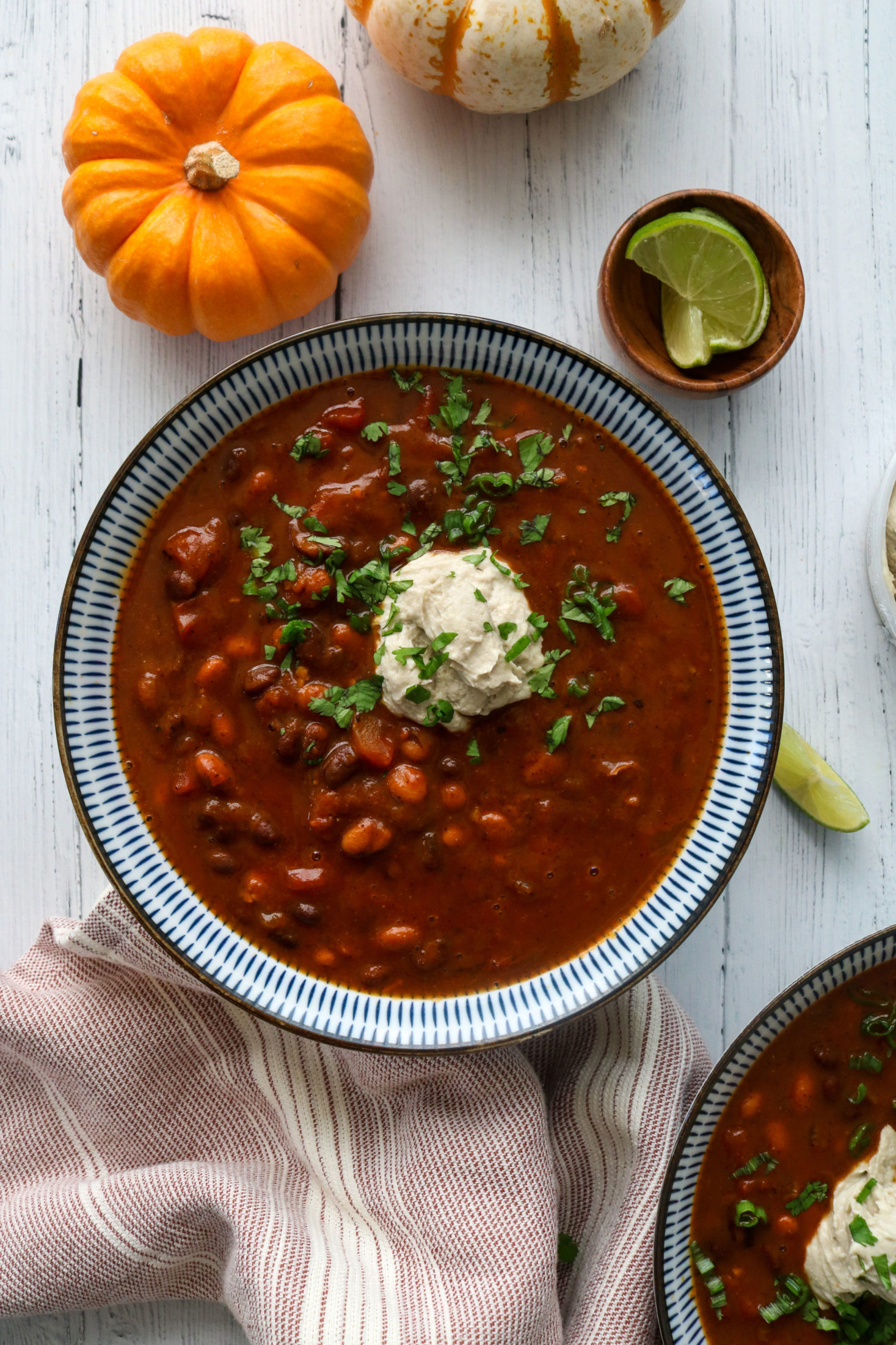 Smoky Vegan Pumpkin Chili Recipe | ️🌱| Plant Perks